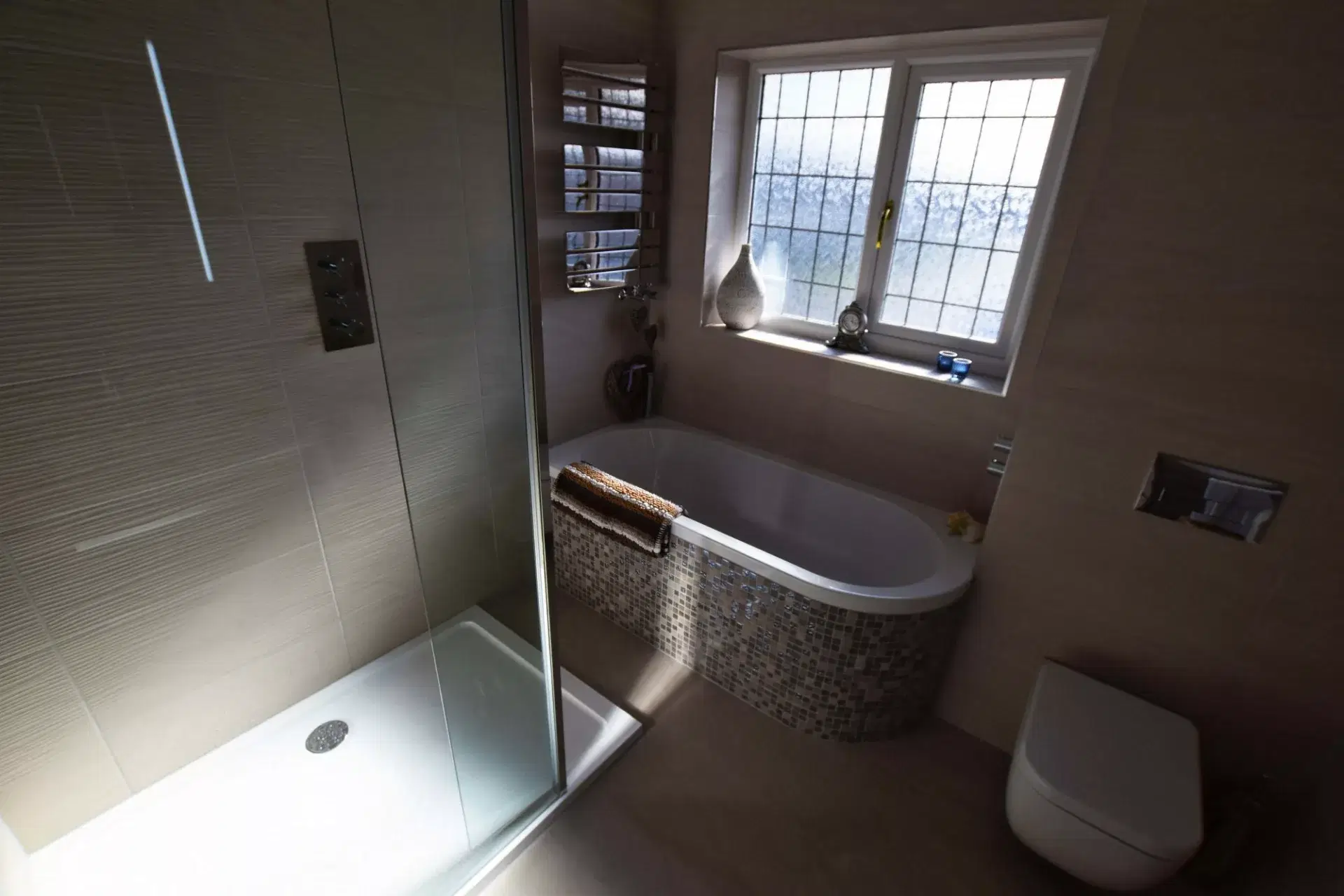 Subtle Beige | UK's No1 Kitchen & Bathroom Retailer - Chesterfield ...