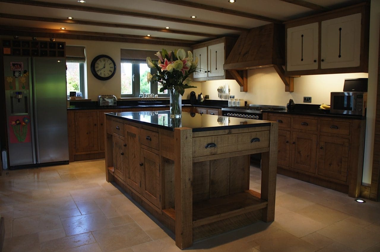 Bespoke Solid Wood Kitchen - Luxury Kitchens, Bathrooms & Interior Design